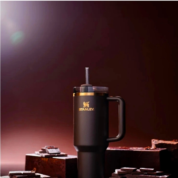 Stanley | Kitchen | Stanley 4 Oz Limited Edition Quencher In Chocolate ...